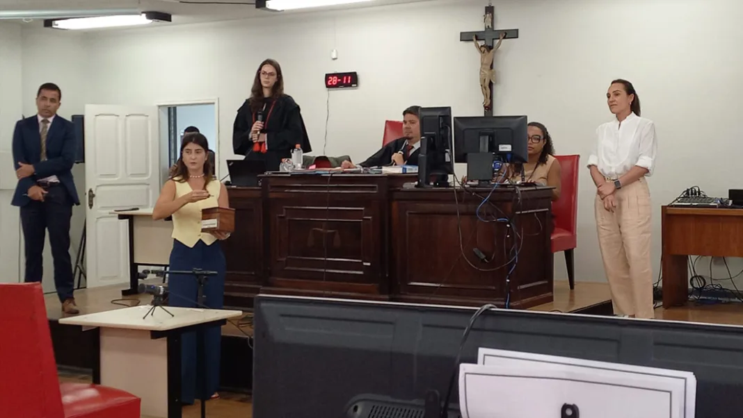 Irmãos julgados por morte: um absolvido e outro culpado
